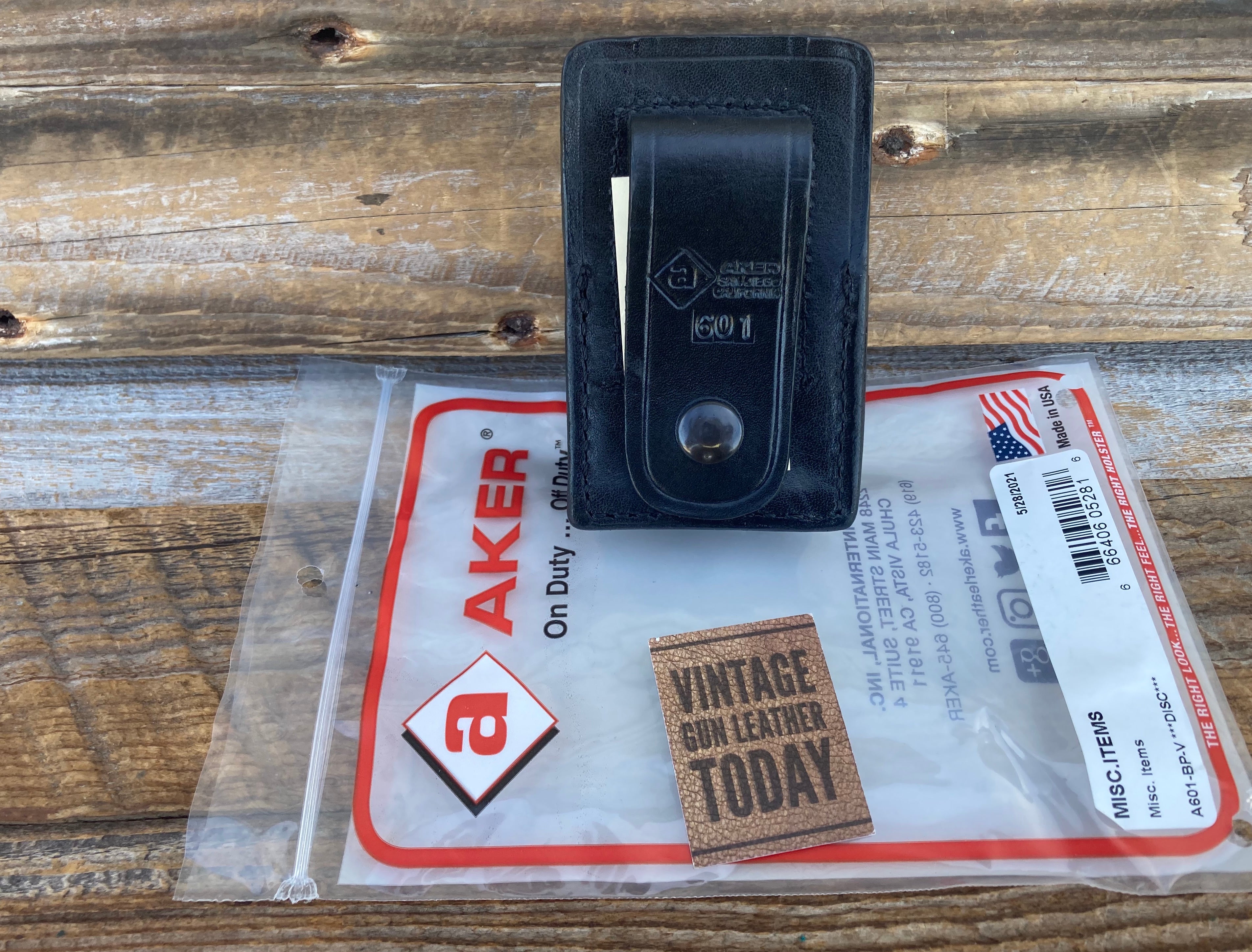 Vintage AKER A601 BP V Plain Black Leather Duty Universal Recorder Hol ...